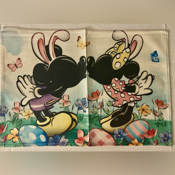 Dining | Set Of 4 Shadow Mickey Minnie Kissing Easter Placemats 18x12 ...